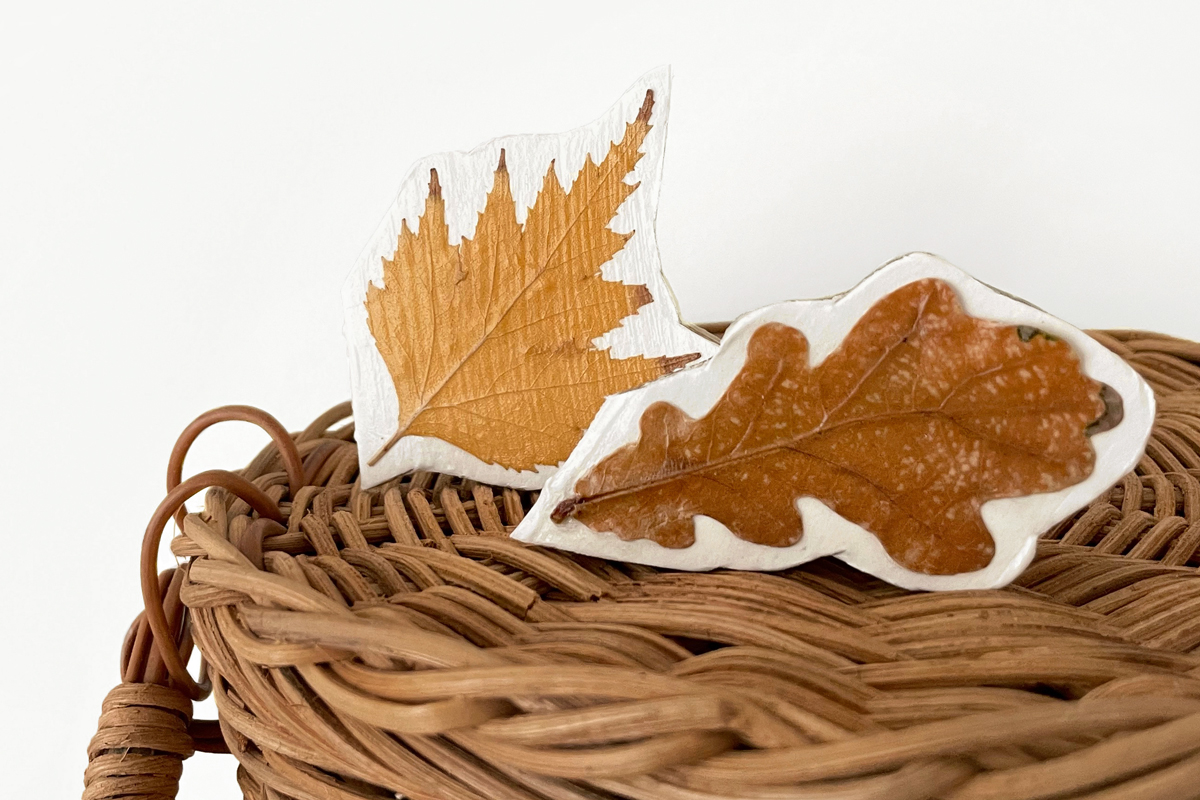 DIY Mini Autumn Leaf Notebooks - Woodlark Blog